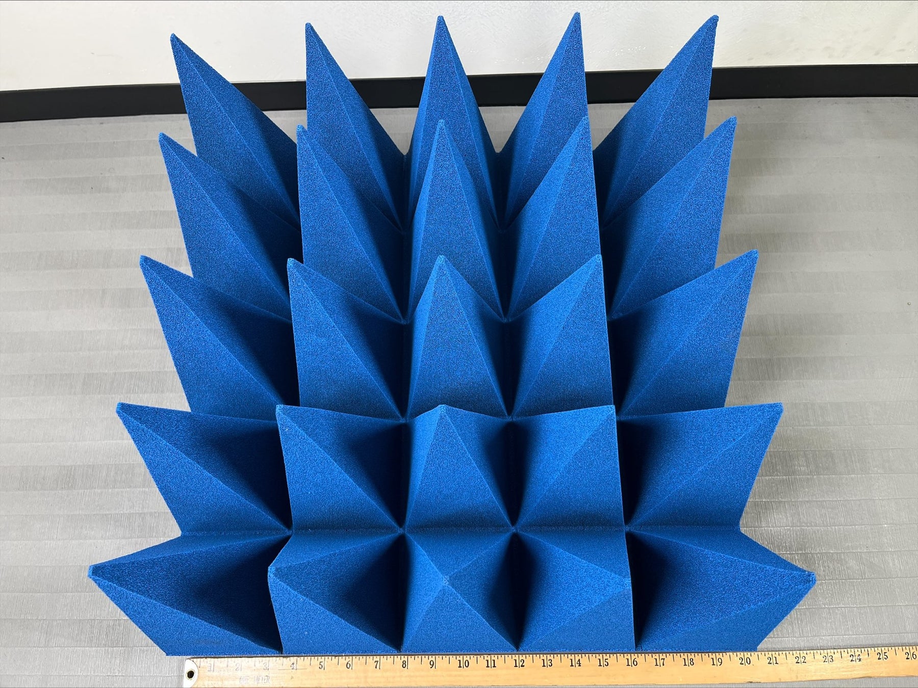 10 Count RF Absorber 12in, Pyramidal – dB Absorber